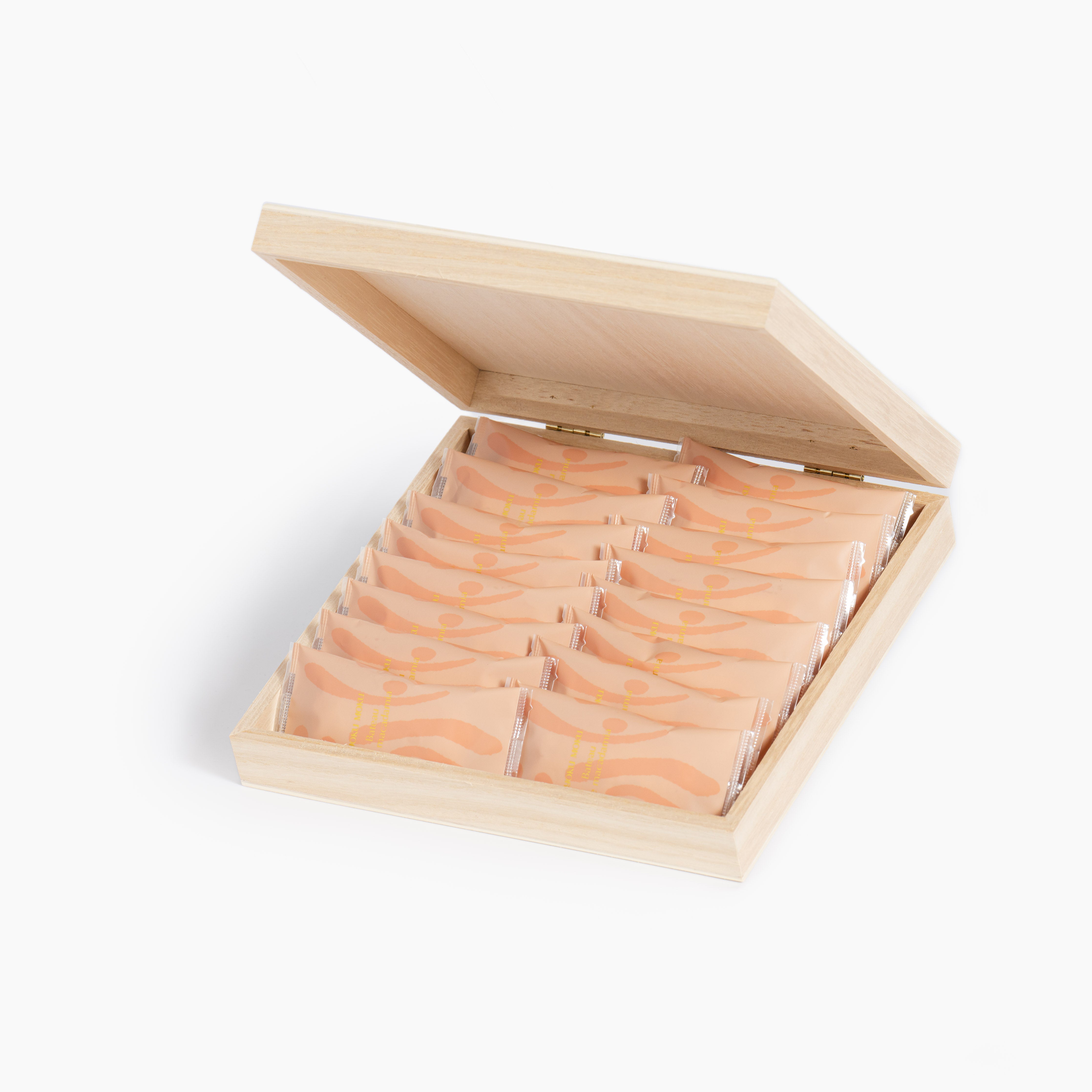 Kiri Box C w/ Bateau de macadamia – YOKU MOKU - AE