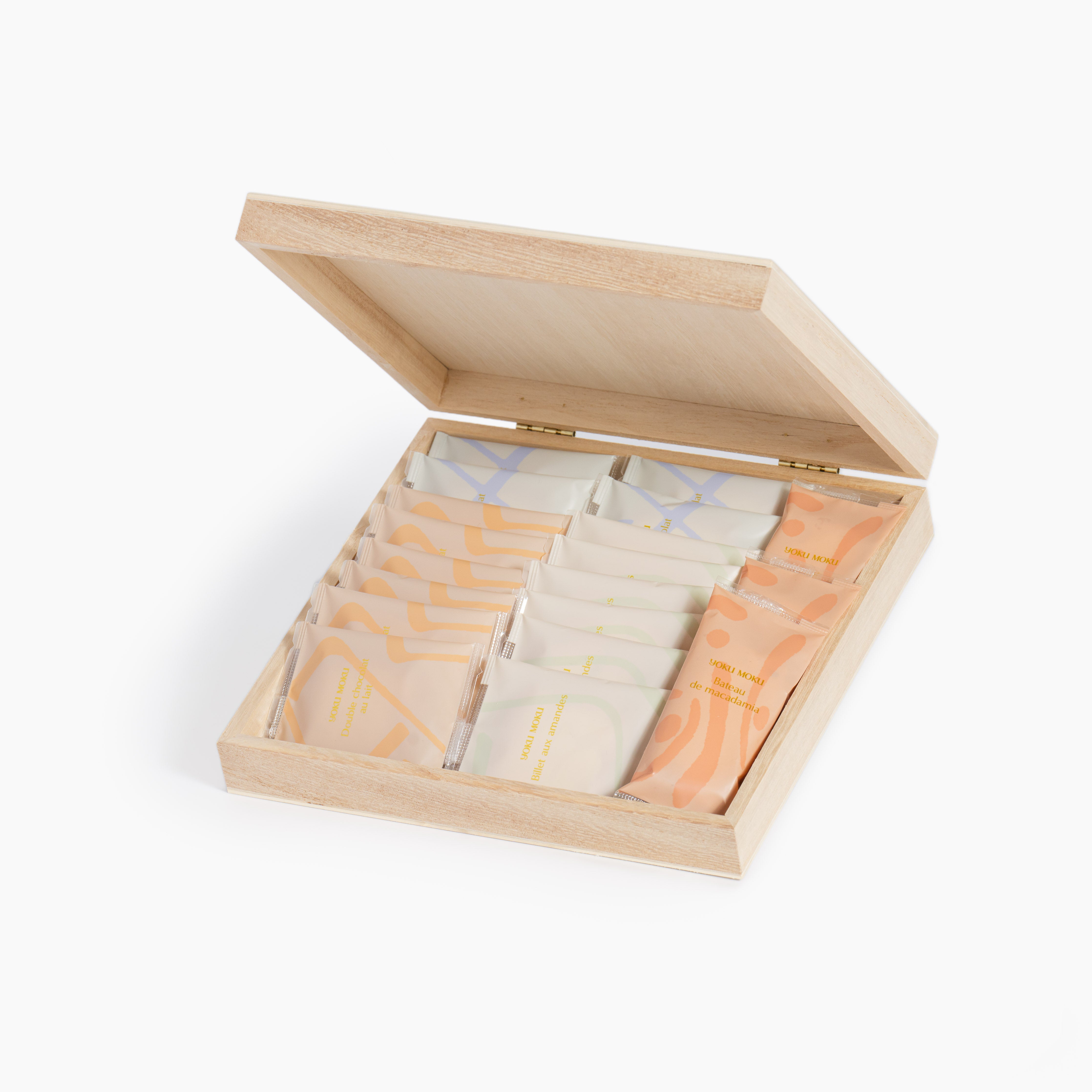 Kiri Box C w/ Assorted Cookies 19pcs – Yoku Moku Pastry L.L.C